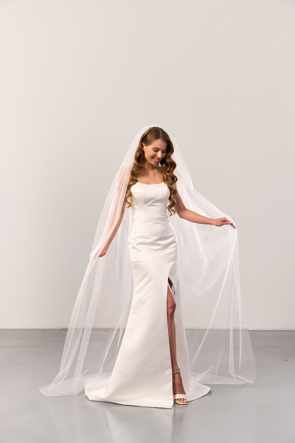 Classic cathedral wedding veil – soft plain bridal veil – VeroBride
